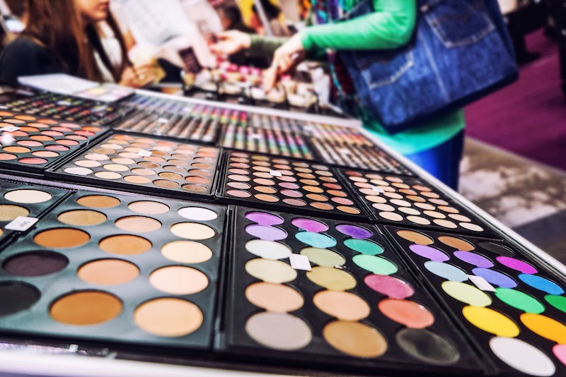 6 Best Sites for Free Makeup Samples | RebateKey